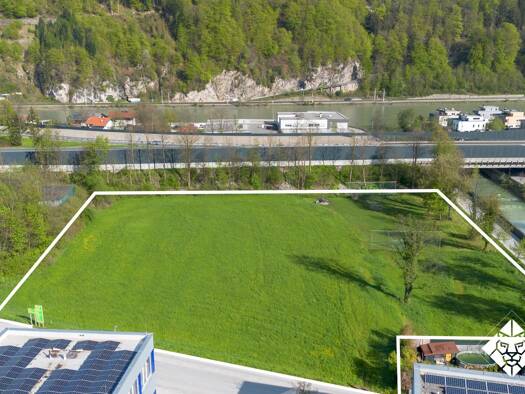 0 Gewerbegrundstücke mieten in Rosenheim Pang